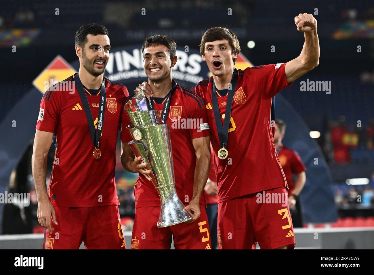 ROTTERDAM, NETHERLANDS - JUNE 18: The players of Spain Mikel Merino ...
