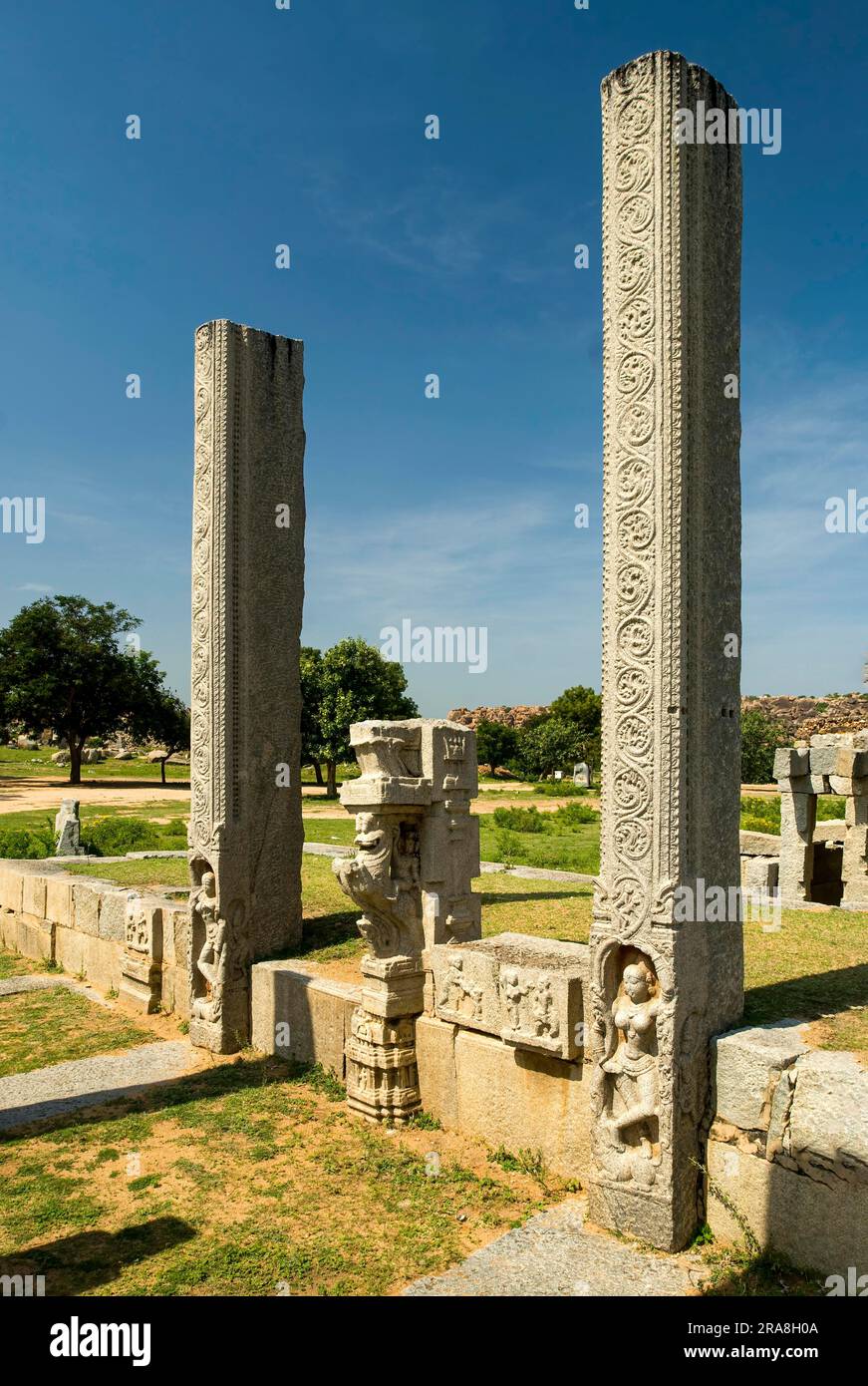 Unfinished Columns near Vitthala temple in Hampi, Karnataka, South ...