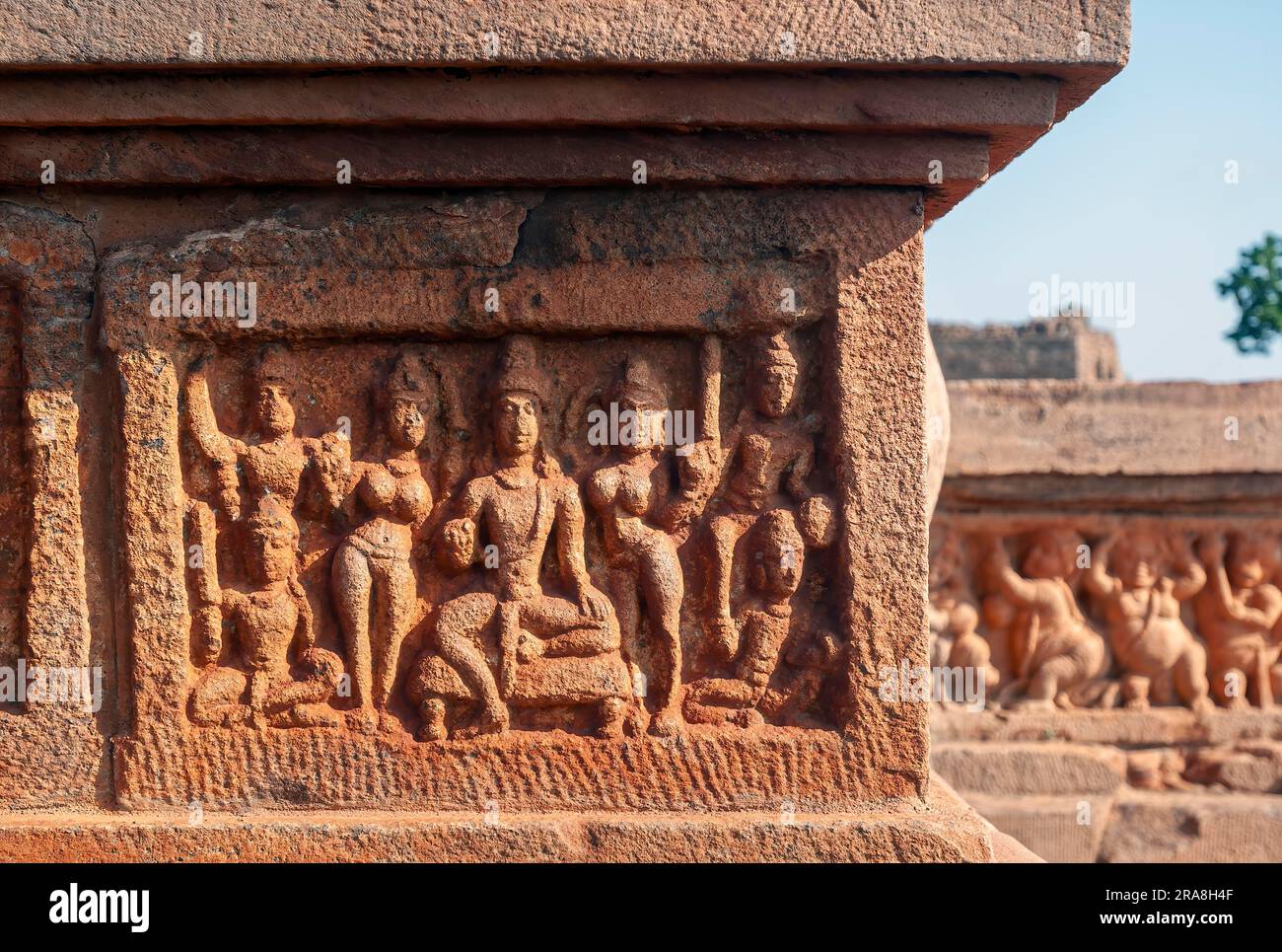 Ramayana sculptures in the Upper Shivalaya Temple in north fort in ...