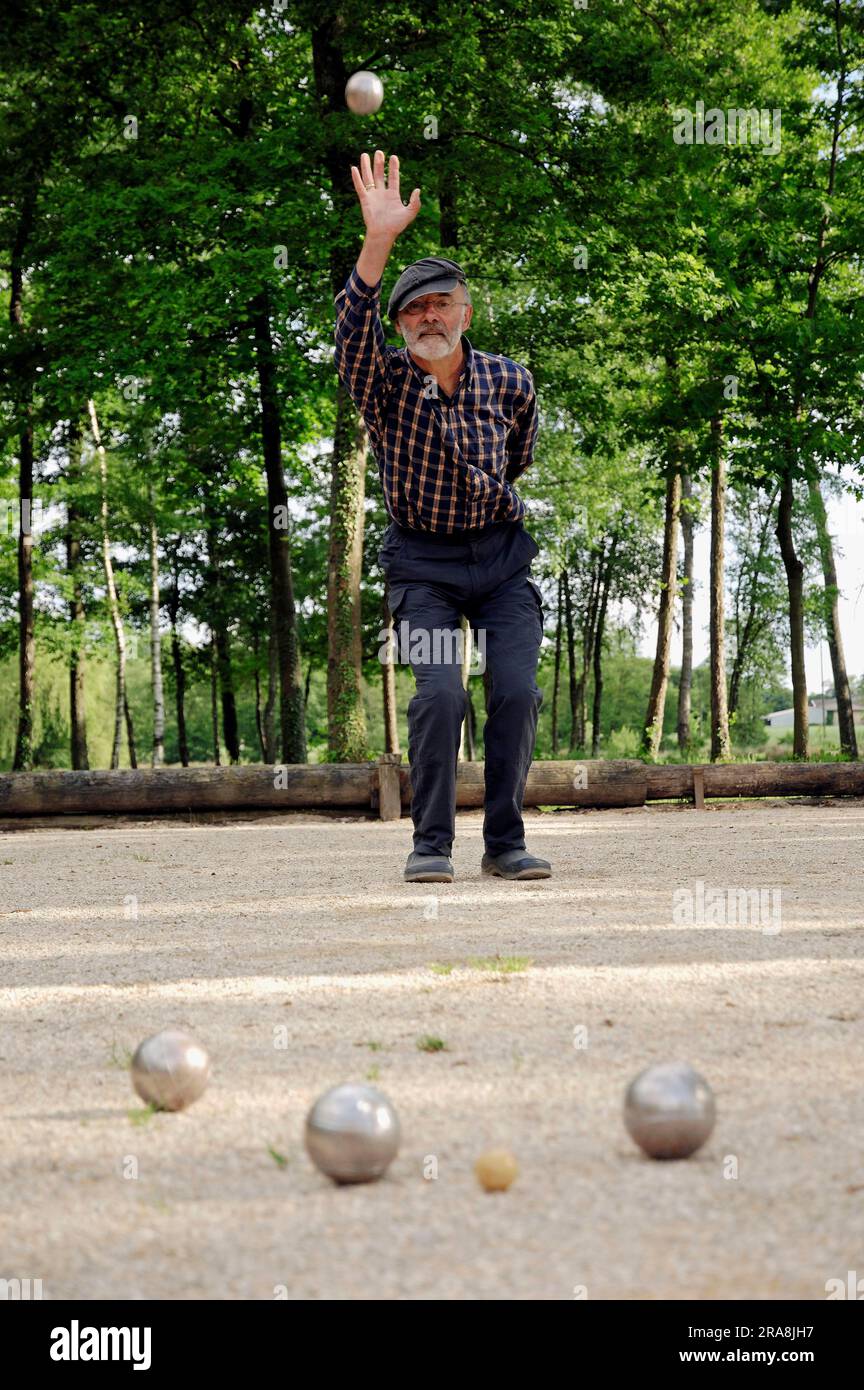 Petanque france south hi-res stock photography and images - Alamy