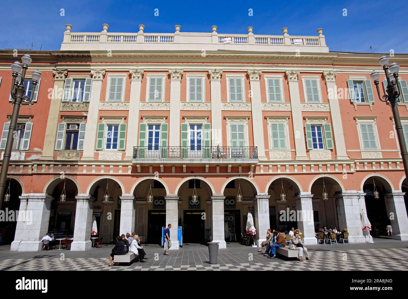Restaurant arcade hi-res stock photography and images - Alamy
