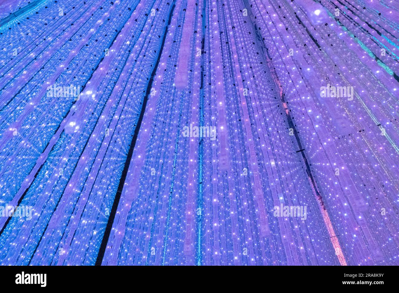 Teamlab planets art museum hi-res stock photography and images - Alamy