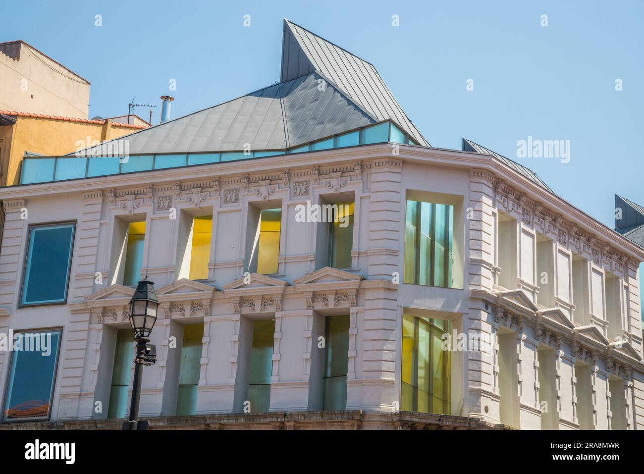 Casas fachadas edificio arquitectura hi-res stock photography and ...