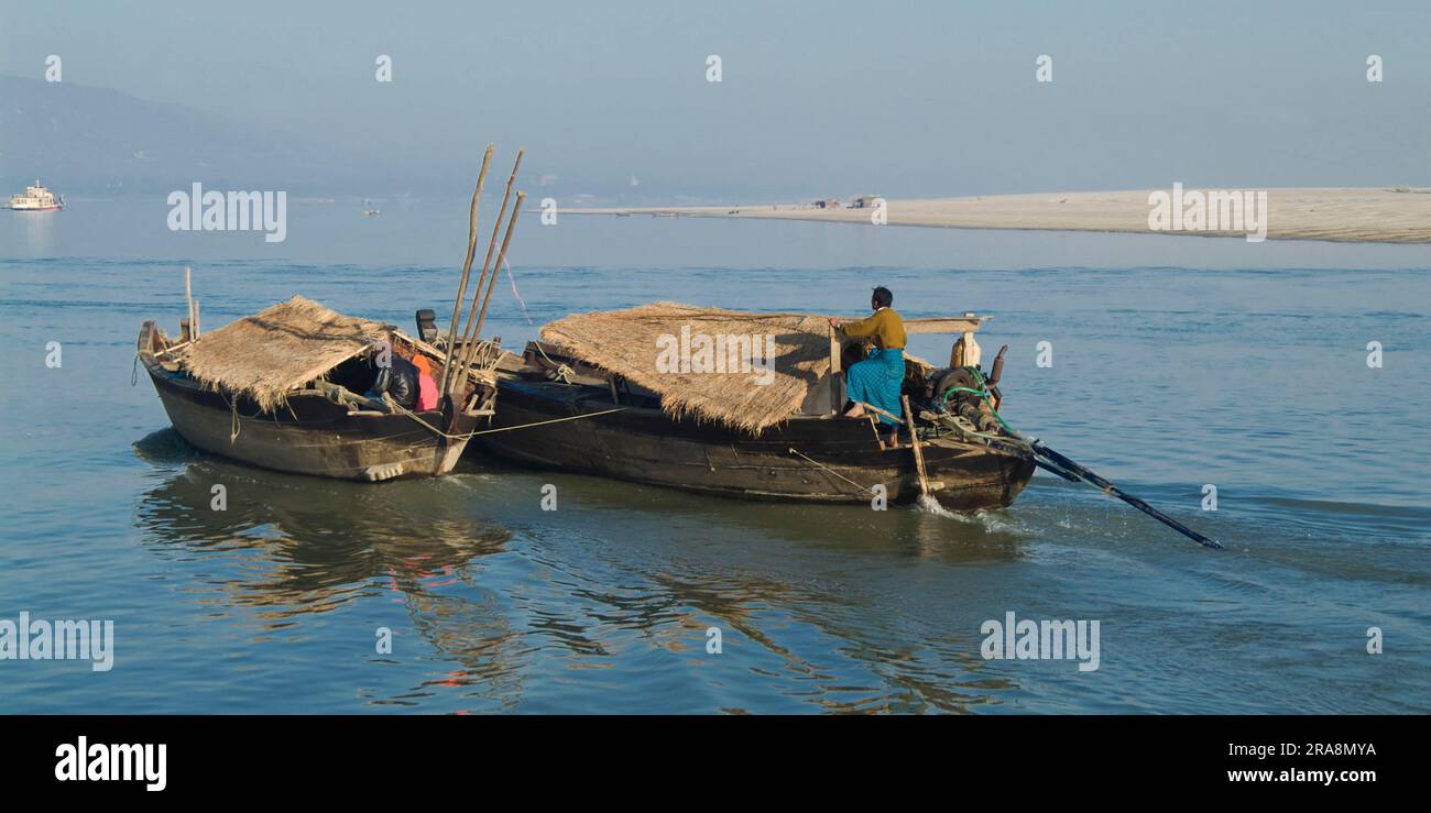 Boats on the Irrawaddy, Mandalay, Burma, Ayeyarwady, Myanmar Stock ...