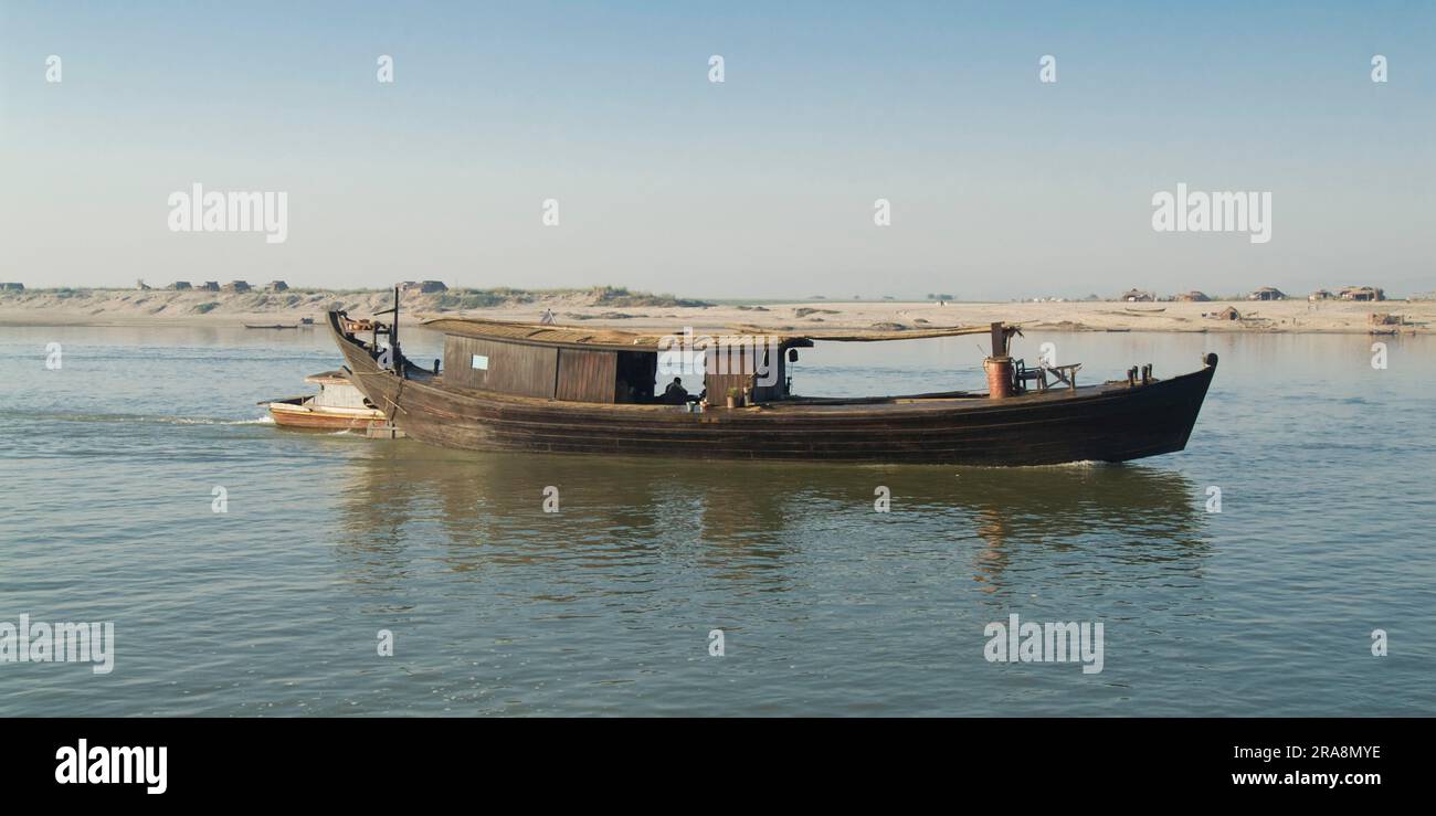 Boat on the Irrawaddy, Mandalay, Burma, Ayeyarwady, Myanmar Stock Photo ...