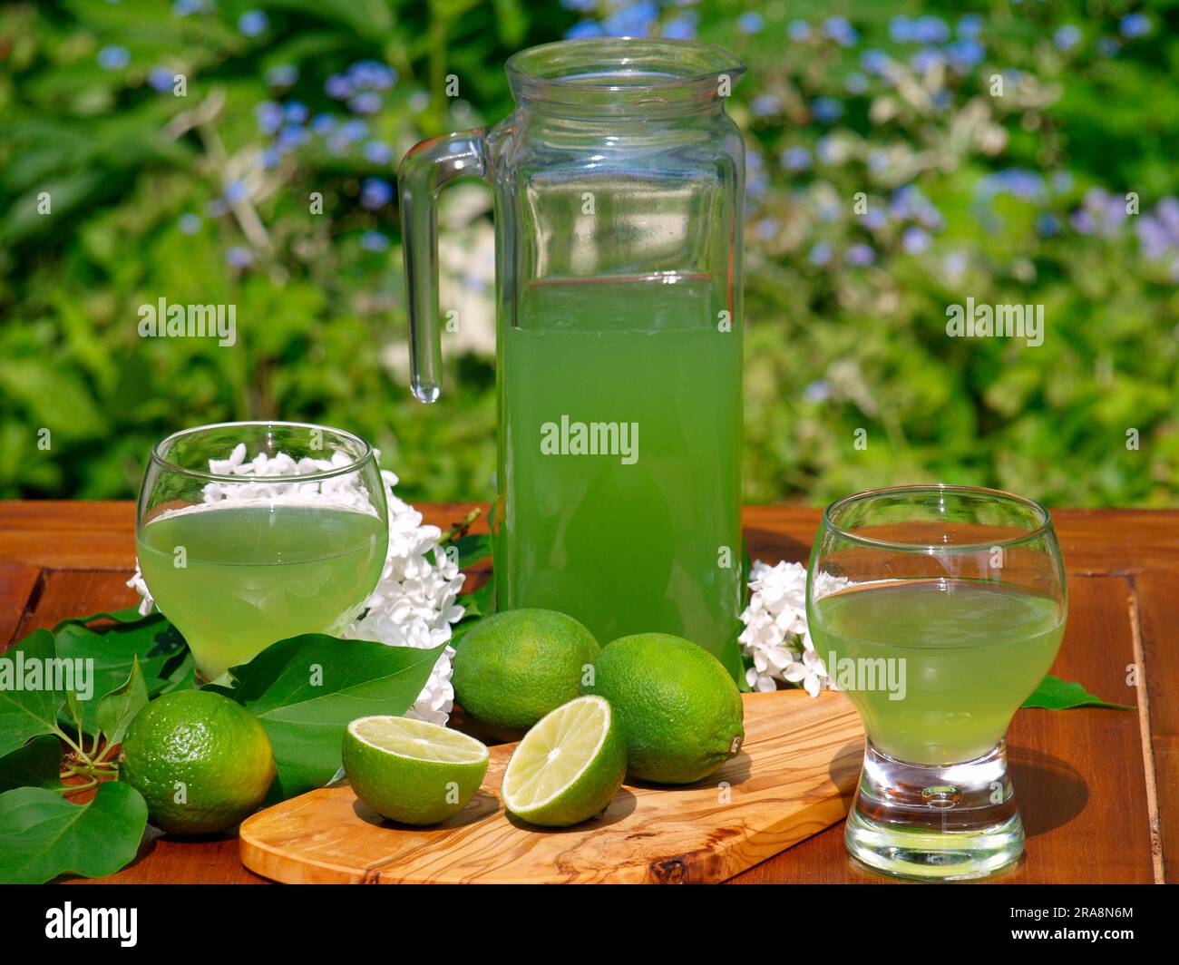 Still life with fruit and carafe hi-res stock photography and images ...
