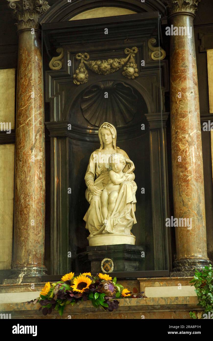 Statue of the Virgin Mary by Michelangelo, 'Madonna and Child', Church ...