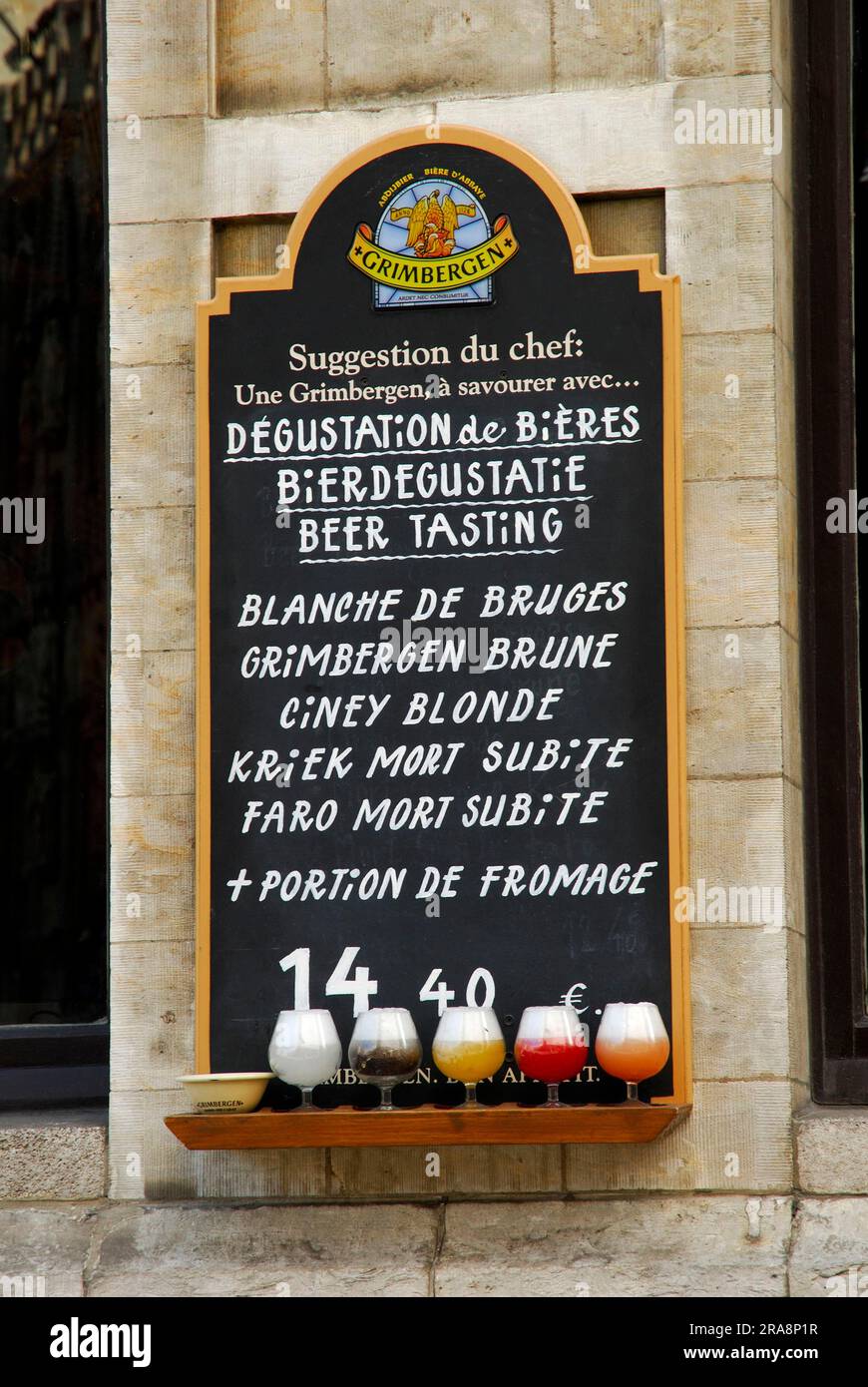 Food tasting sign hi-res stock photography and images - Alamy