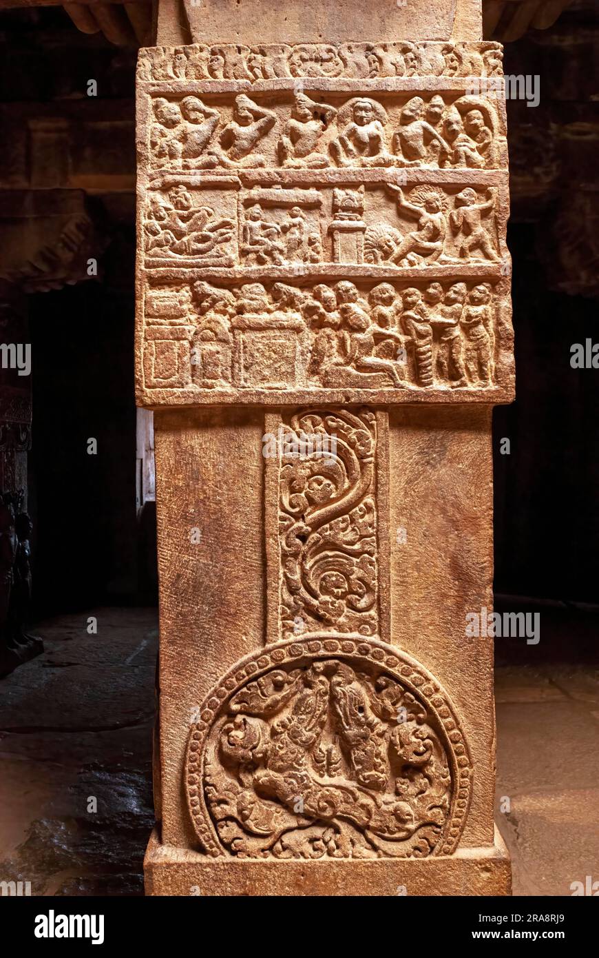 Bas Relief in a column Virupaksha temple in Pattadakal, Karnataka ...