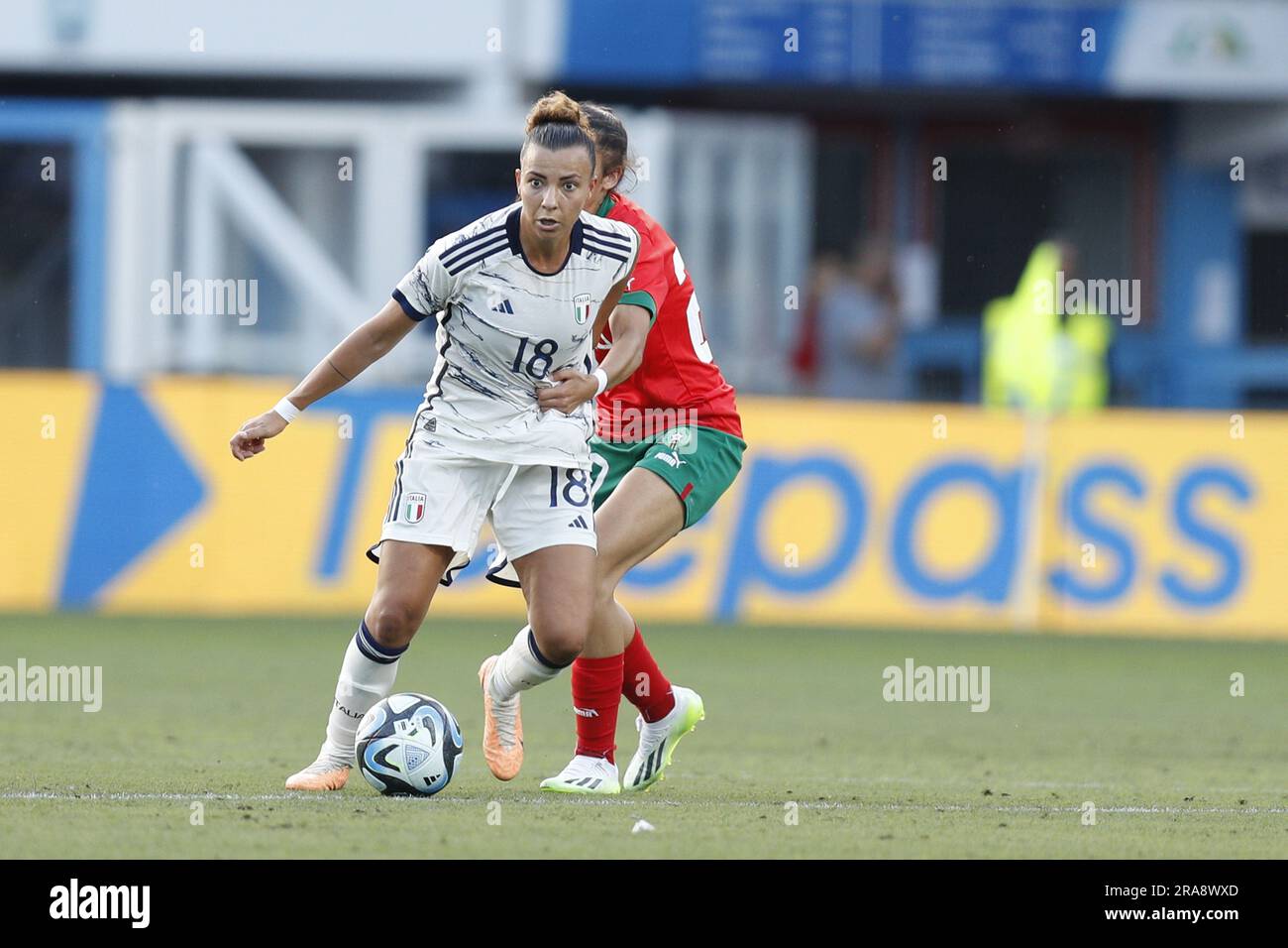 Women imane hi-res stock photography and images - Alamy