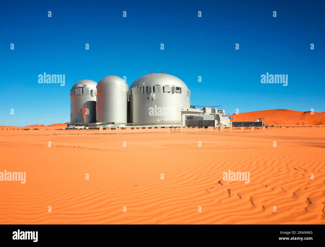 Space base hi-res stock photography and images - Alamy