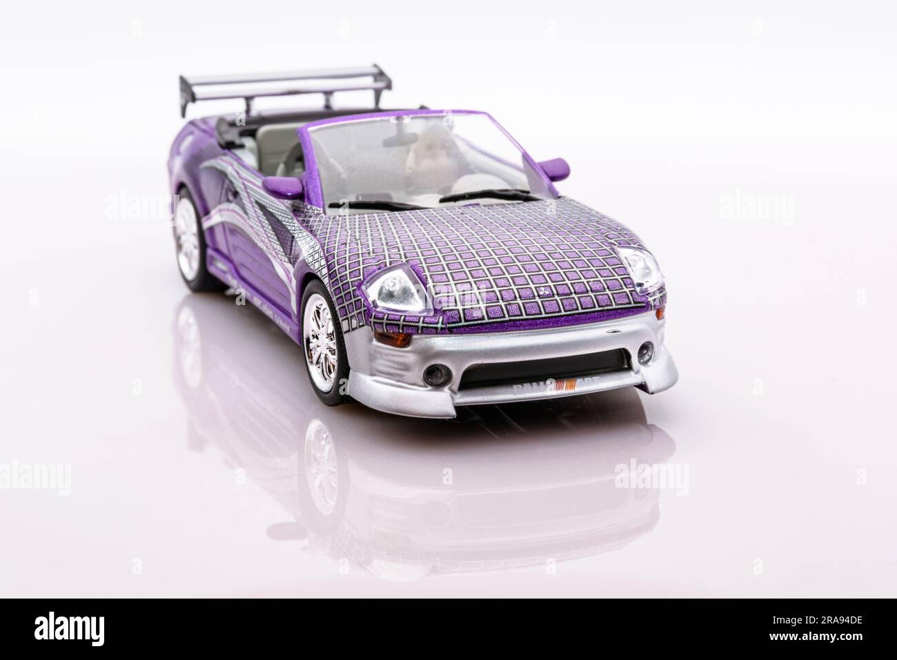 Fast&Furious Mitsubishi Eclipse Spyder GTS 1:43 model car, front view ...