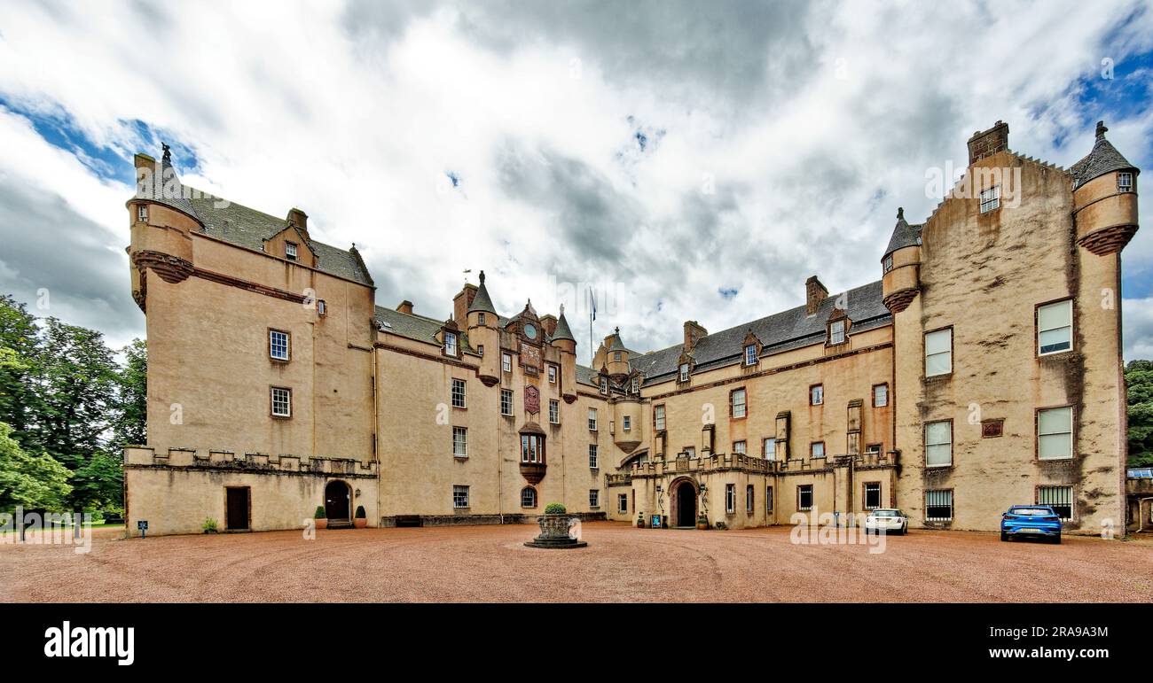 Fyvie castle hi-res stock photography and images - Alamy