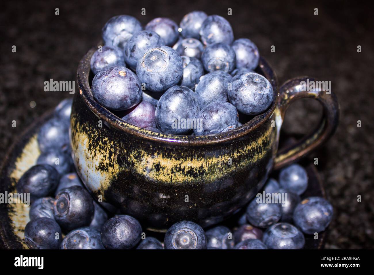 A cup of Blueberries Stock Photo - Alamy