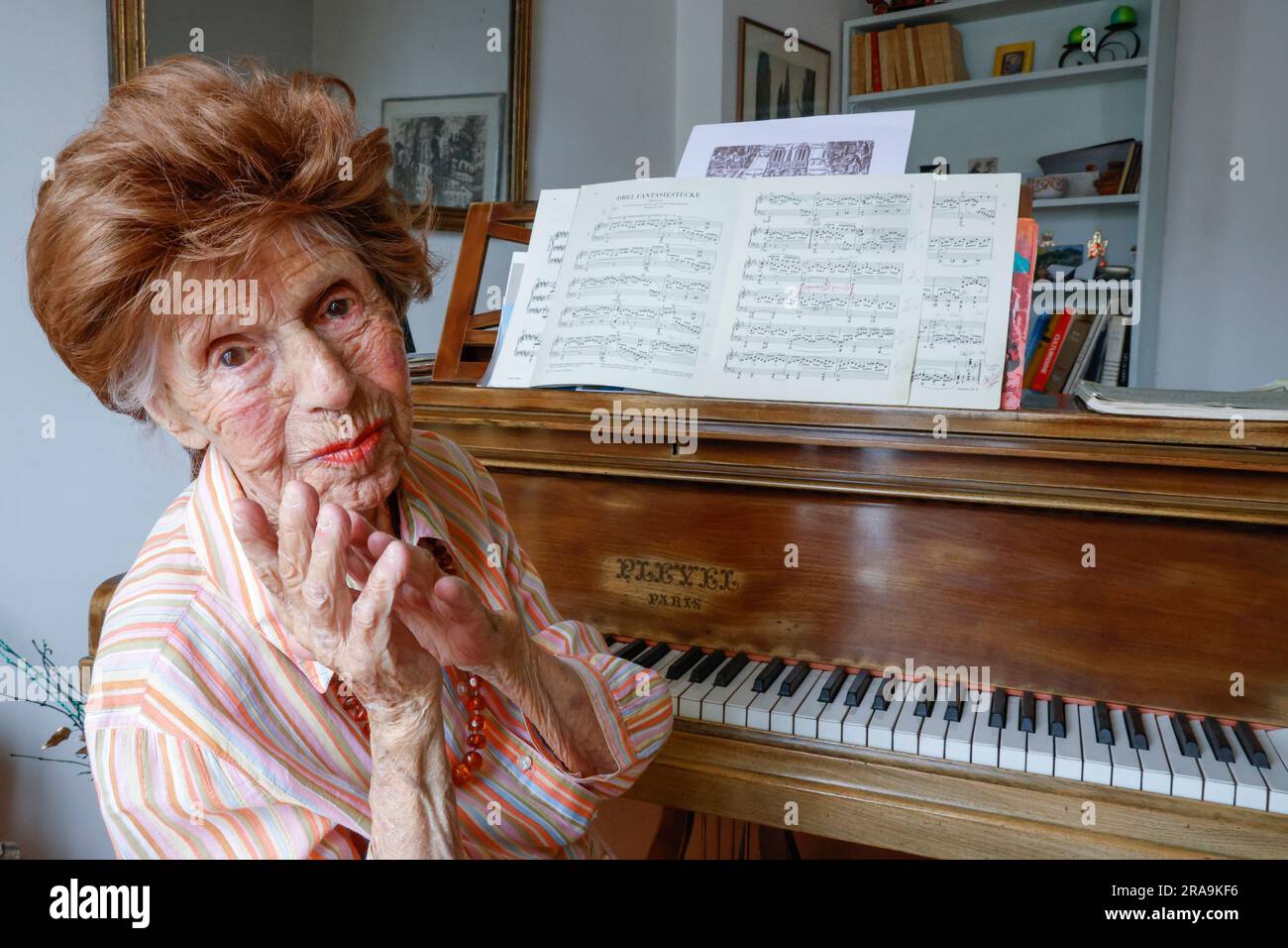 Colette maze hi-res stock photography and images - Alamy