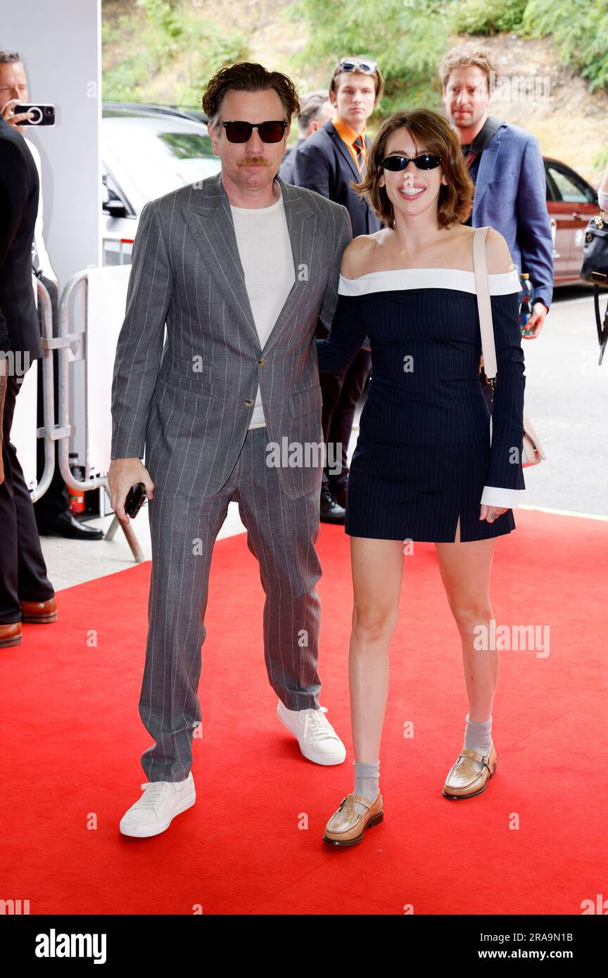 Ewan McGregor mit Tochter Clara Mathilde McGregor bei der ...