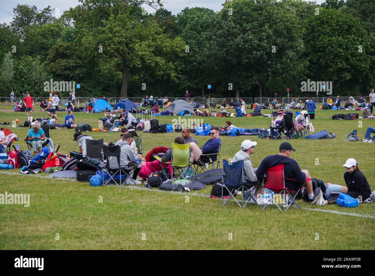 London UK. 2 July 2023 Ticketless tennis fans start to queue early in ...
