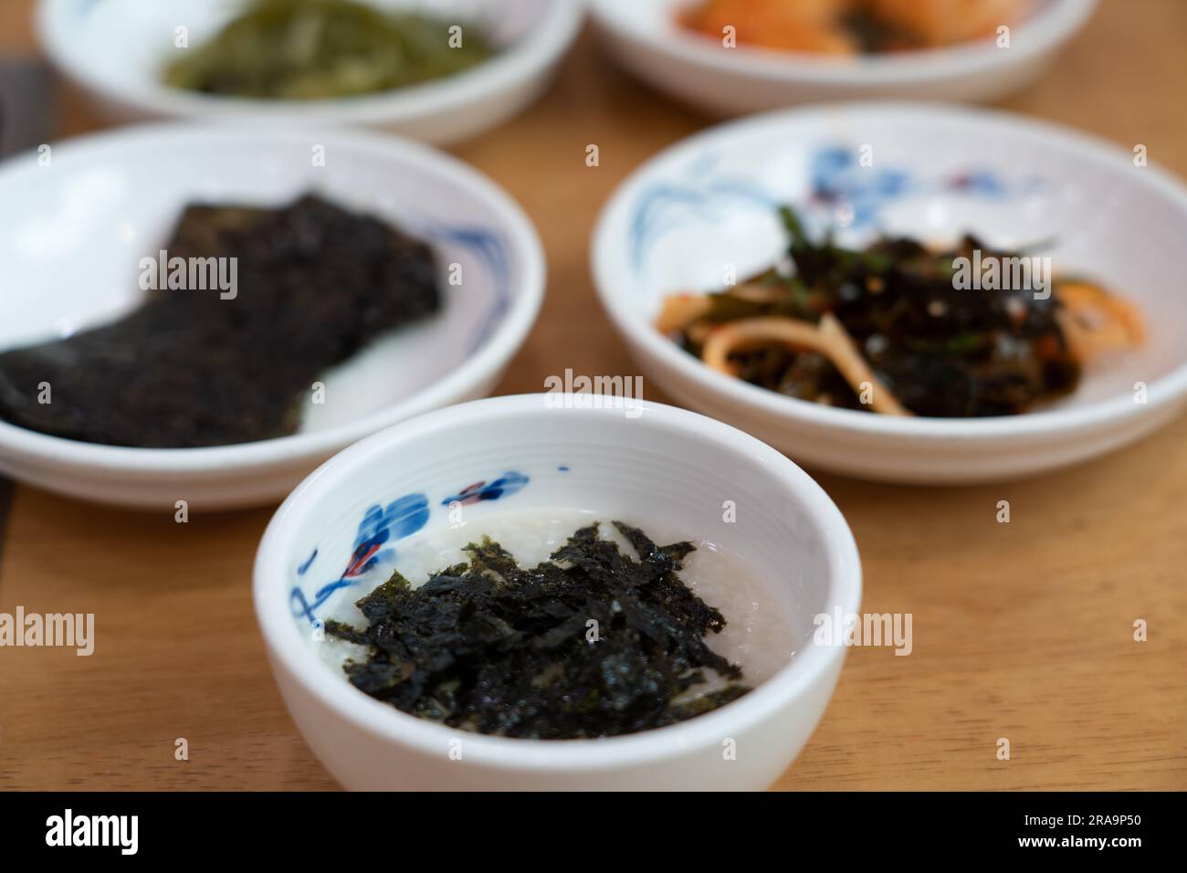 Korean Table d'hote eaten at a traditional Korean restaurant Stock ...