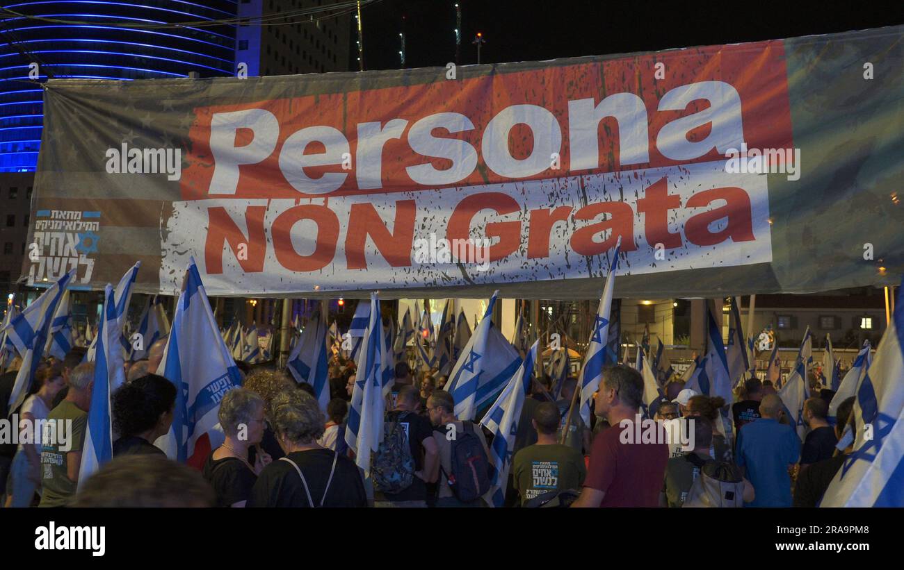 7 persona hi-res stock photography and images - Alamy