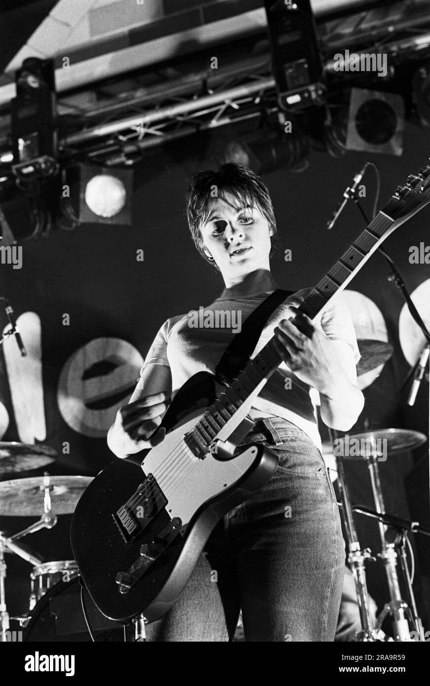 Louise Wener of rock band Sleeper playing at Cardiff University ...