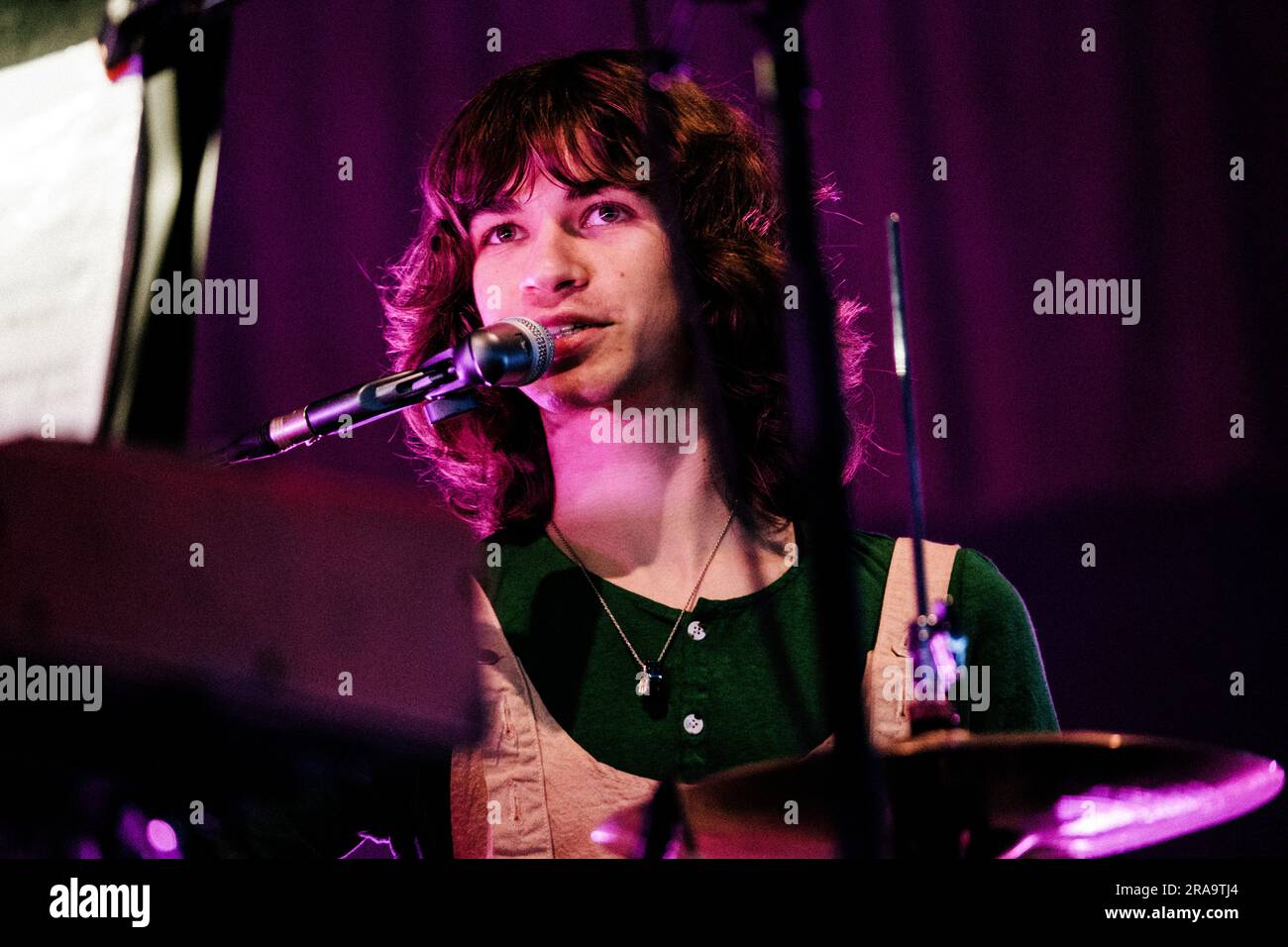 Jd beck hi-res stock photography and images - Alamy