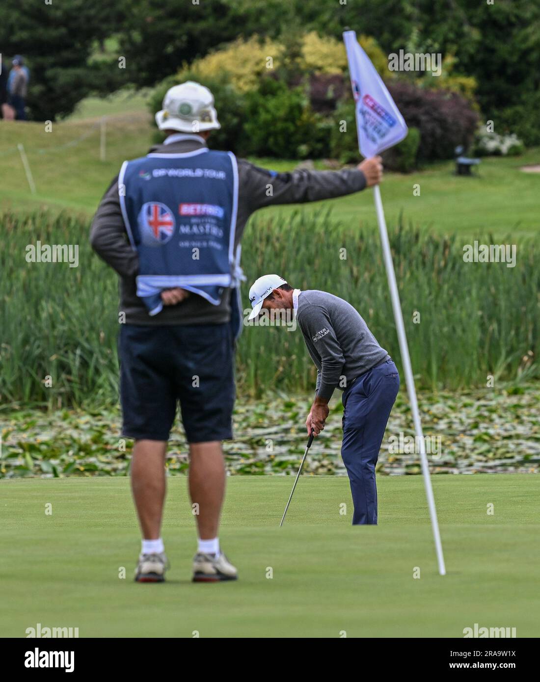 Masters golf flag hi-res stock photography and images - Alamy