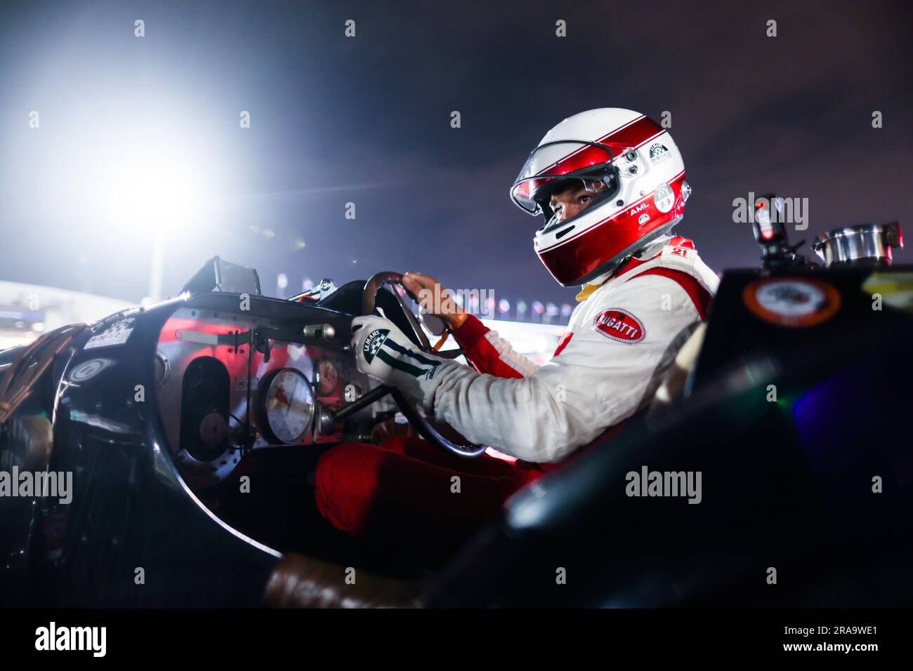 MOREAU-LESPINARD (fra), Bugatti T51 1933, portrait during the Le Mans ...