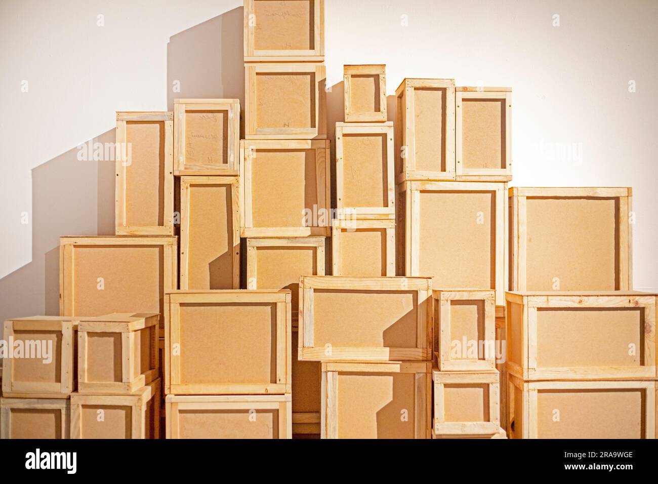 Mixed size boxes hi-res stock photography and images - Alamy