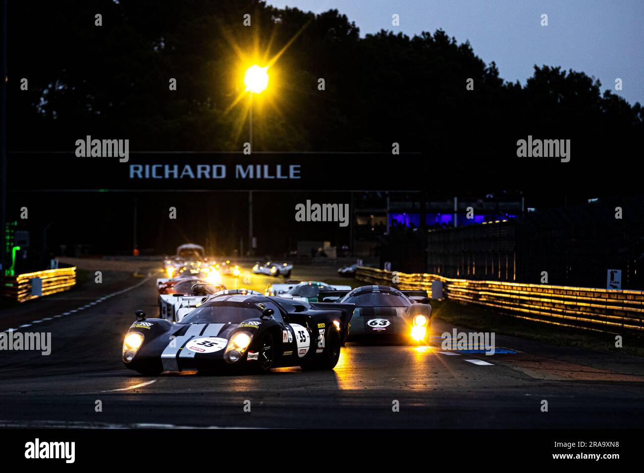 1969 24 heures du mans hi-res stock photography and images - Alamy