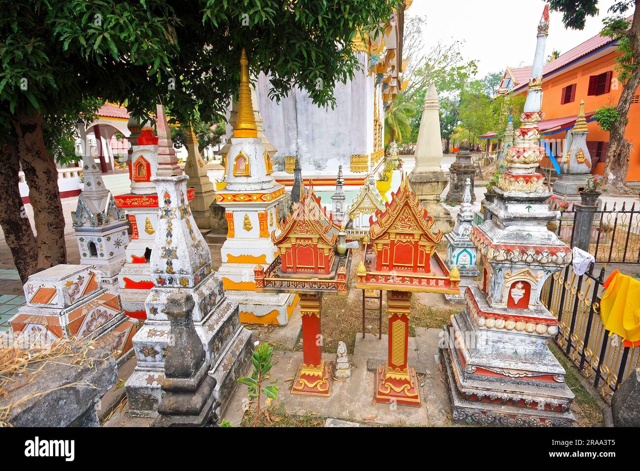 Spirit houses hi-res stock photography and images - Alamy