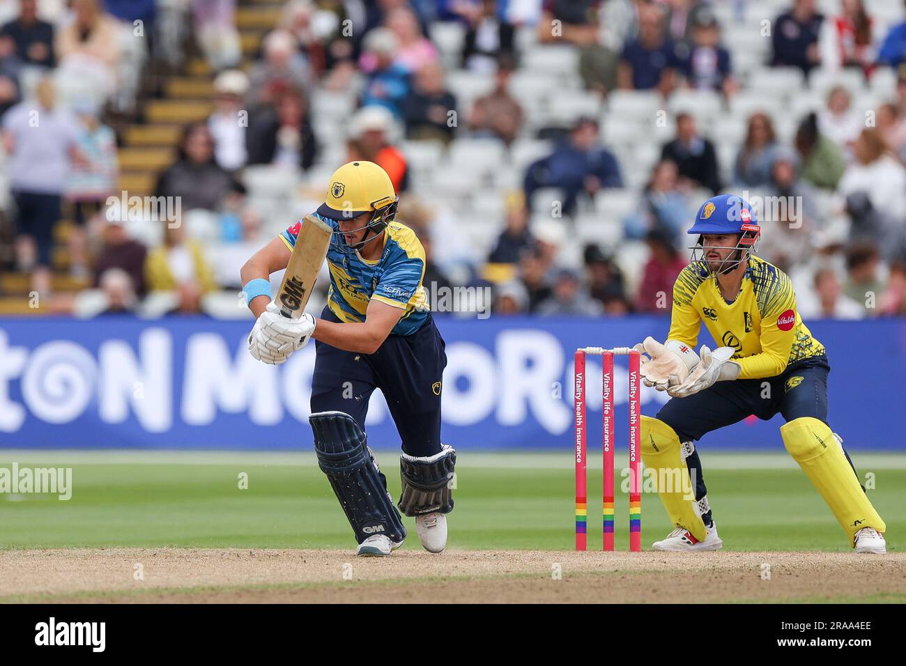 Jacob bethell cricket hi-res stock photography and images - Alamy