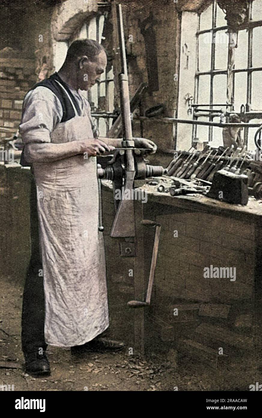 World war one weapon manufacturing hi-res stock photography and images ...