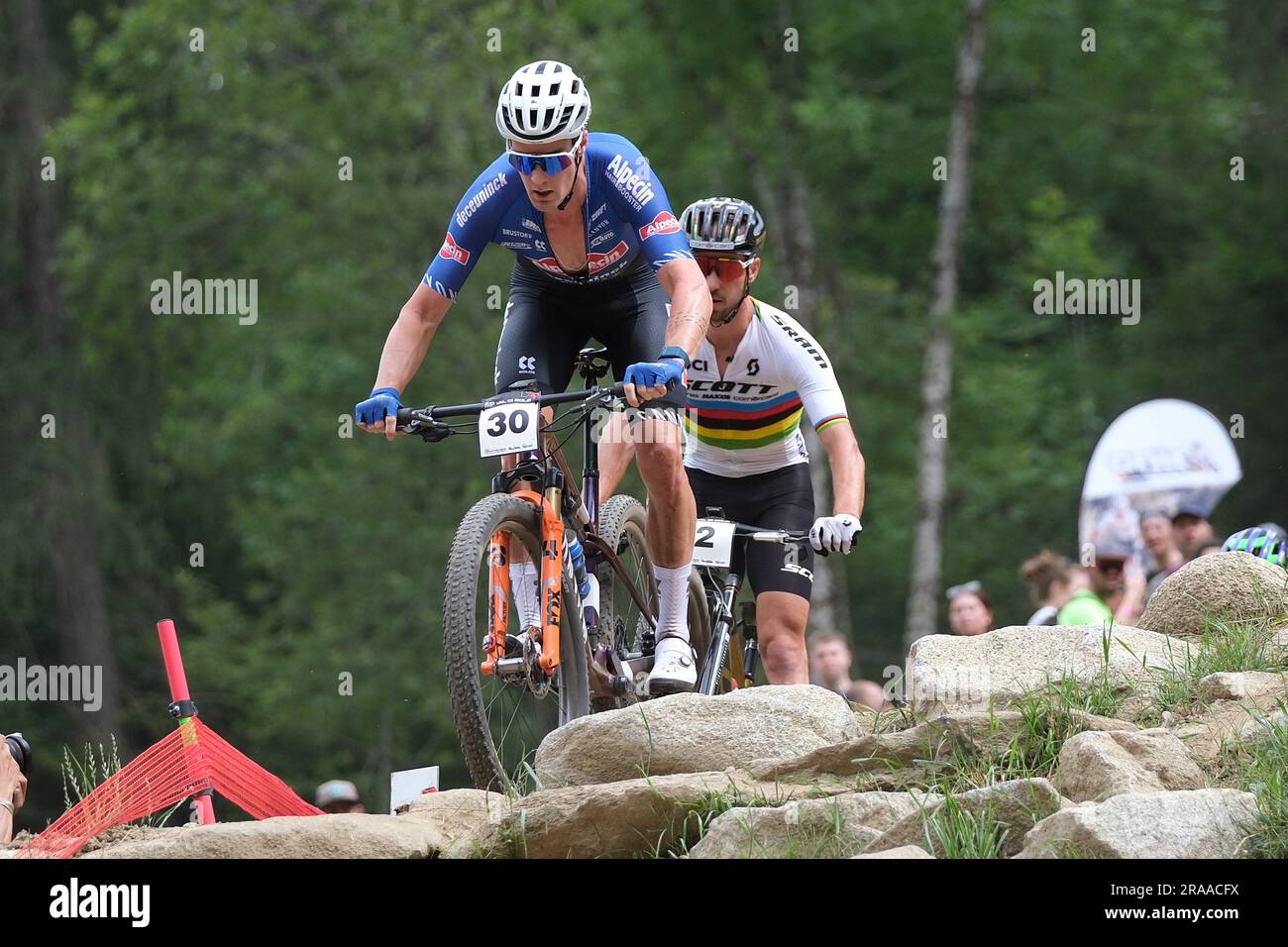 Niño samuel hi-res stock photography and images - Alamy