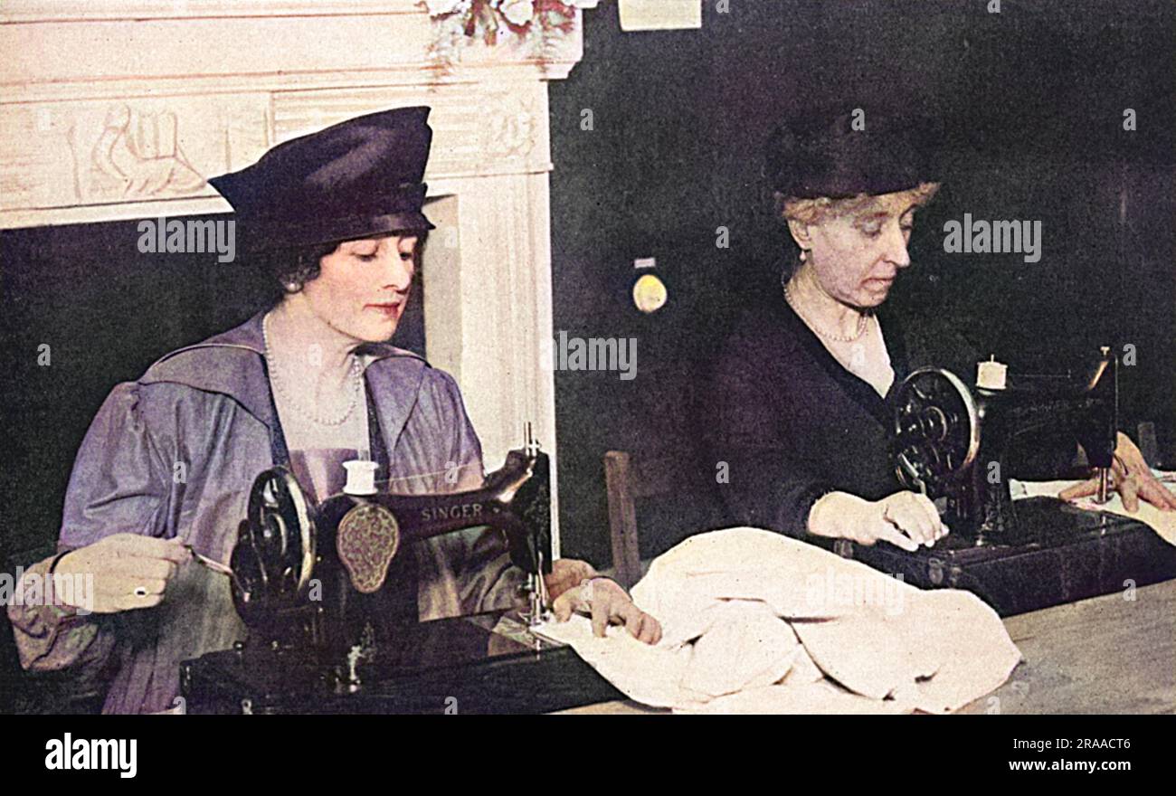 Lady Curzon and Princess Helena Victoria of Schlewig-Holstein - just ...