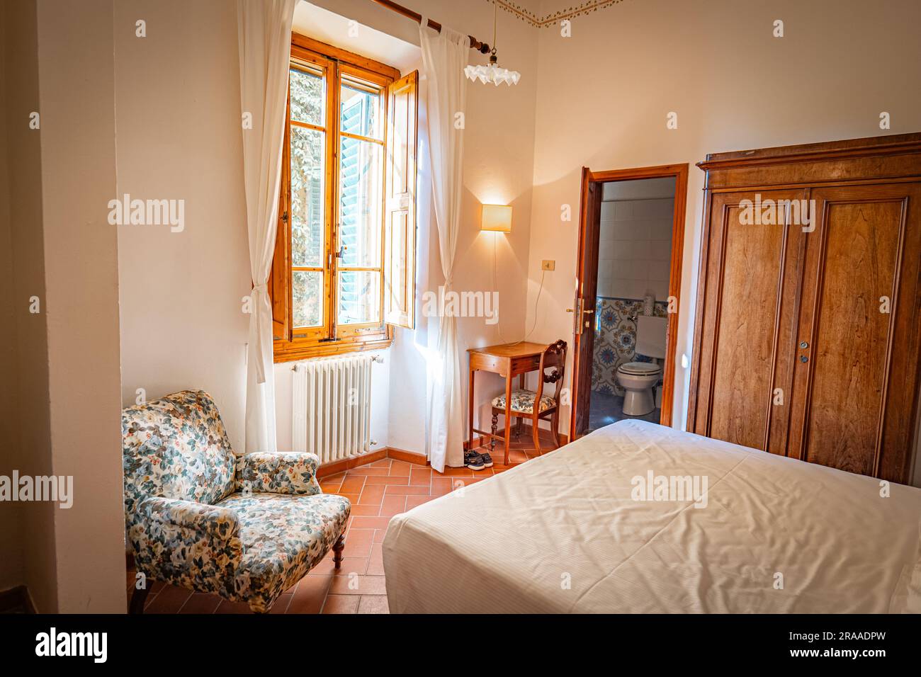 hotel room italy florence Stock Photo - Alamy