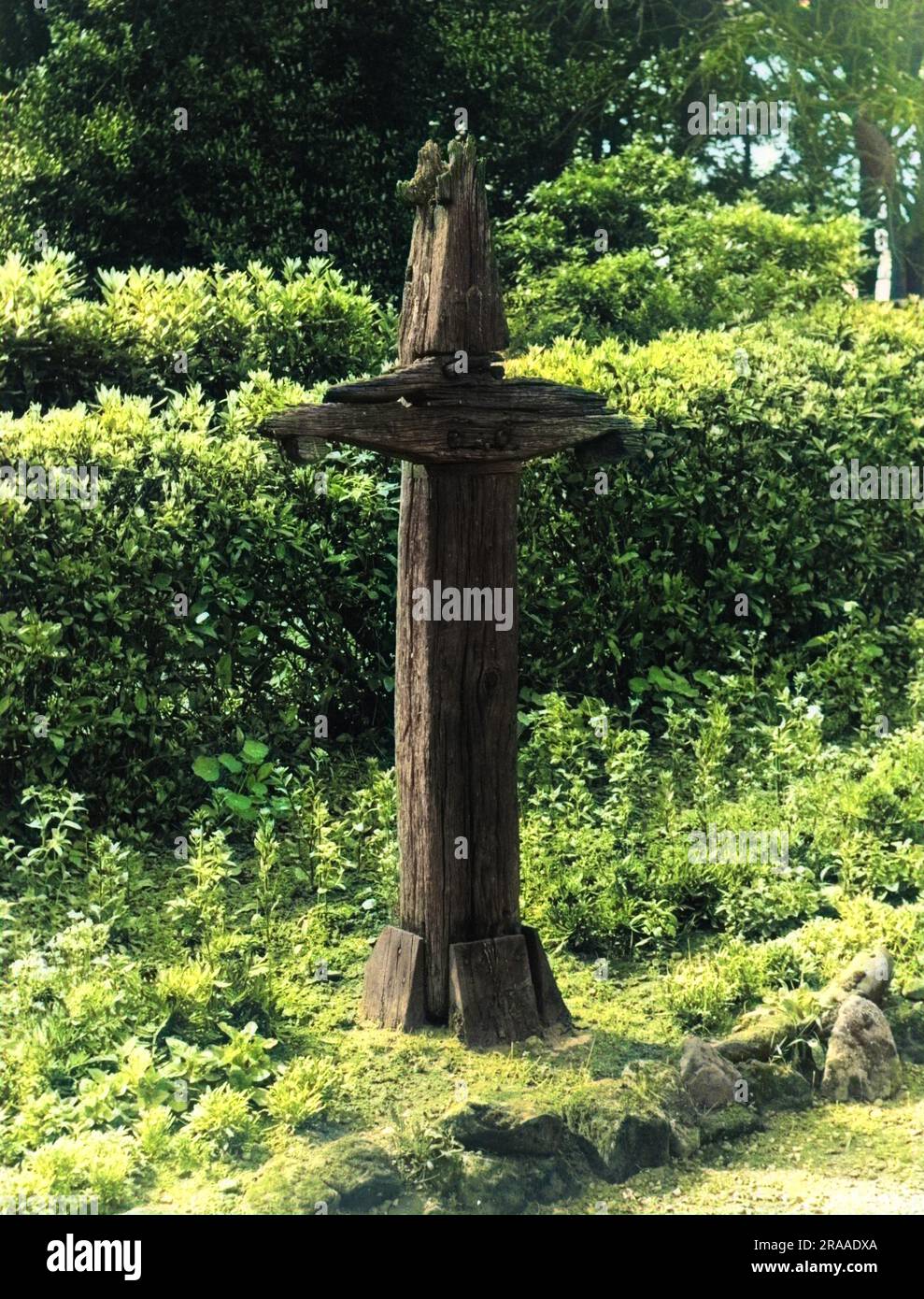 The ancient wooden Giffords Cross, by the roadside at Brewood ...