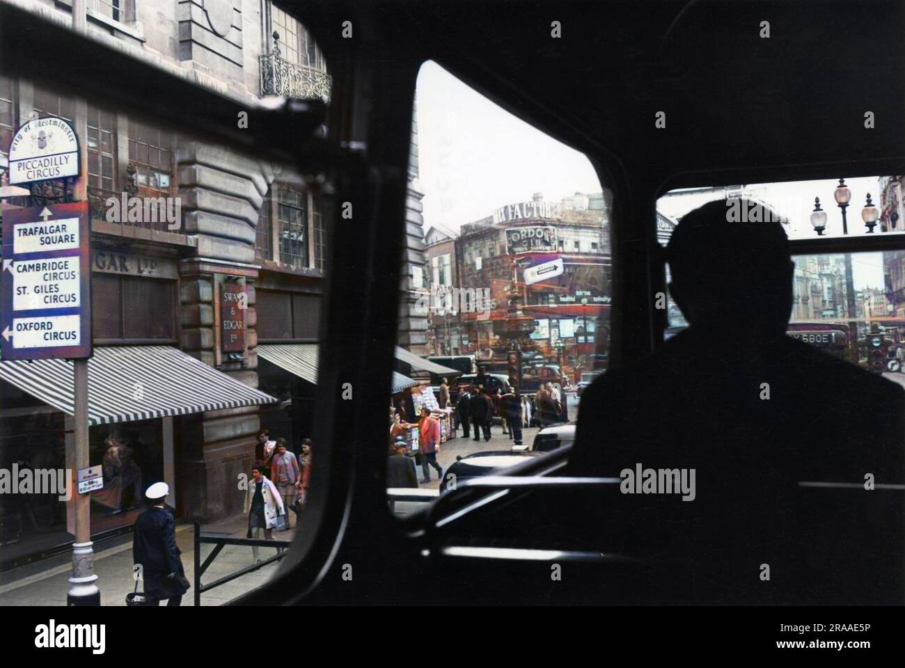 1960s london bus hi-res stock photography and images - Alamy