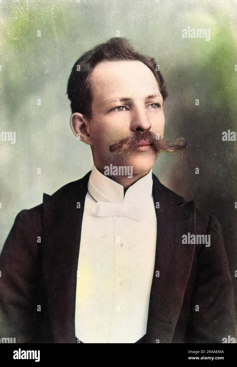 Magic bullet hi-res stock photography and images - Alamy