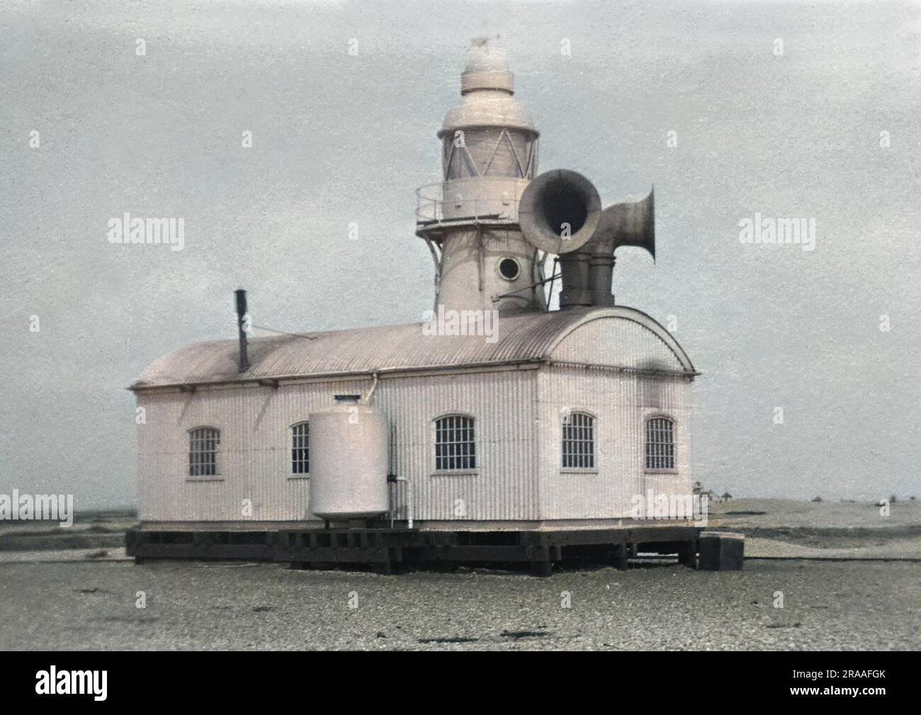 A lighthouse building at Dungeness, Kent Stock Photo - Alamy