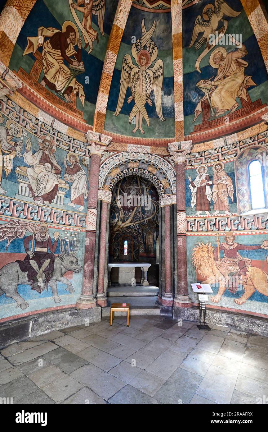 Religious paintings frescoes hi-res stock photography and images - Alamy