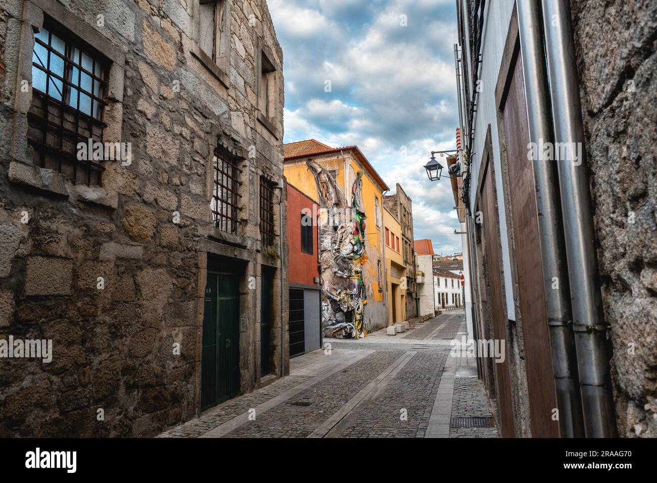 The streets of Vila Nova de Gaia with the Half Rabbit street art. Gaia ...