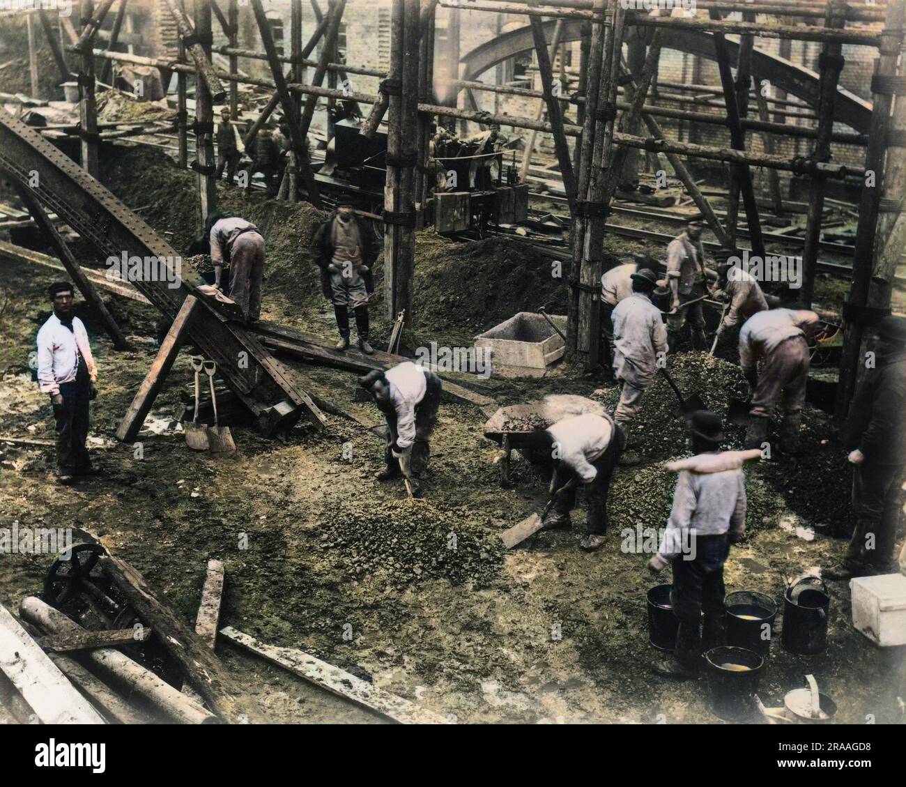 Railway navvies 19th century hi-res stock photography and images - Alamy