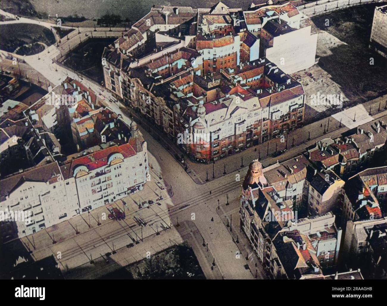 Aerial view of Berlin, Germany, from a Zeppelin airship. Date: 1913 ...