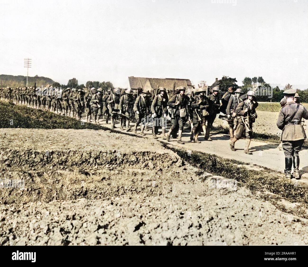 American troops marching along hi-res stock photography and images - Alamy