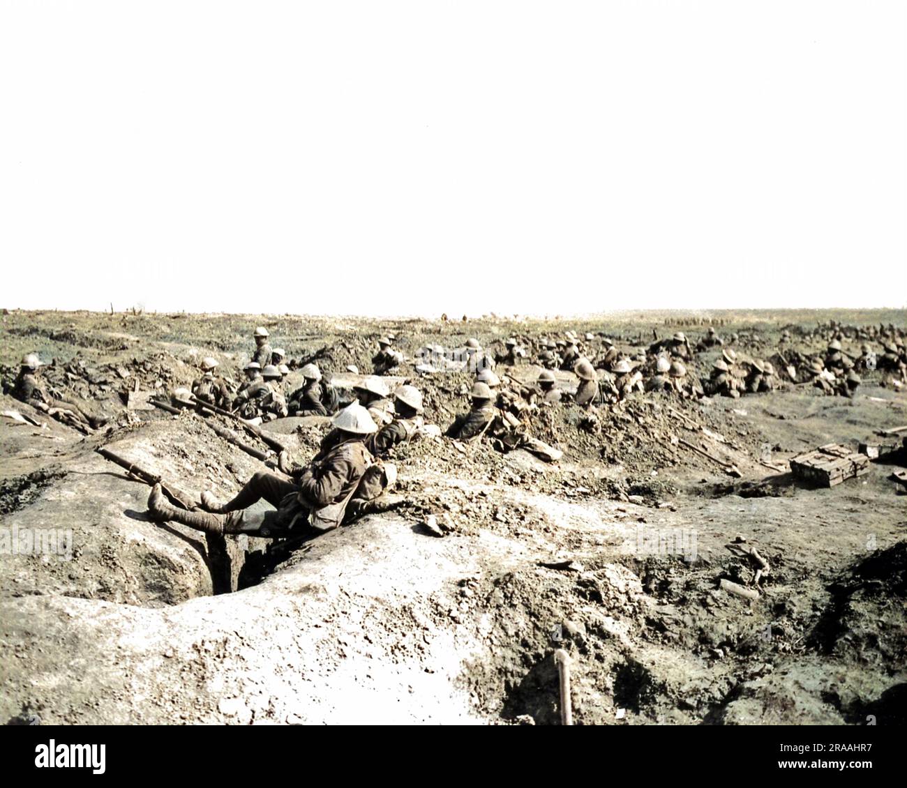 British infantry waiting to advance on the Western Front during World ...