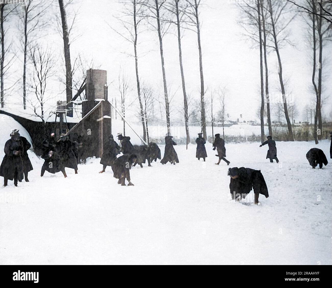 British soldiers in the snow, near divisional baths on the Western ...