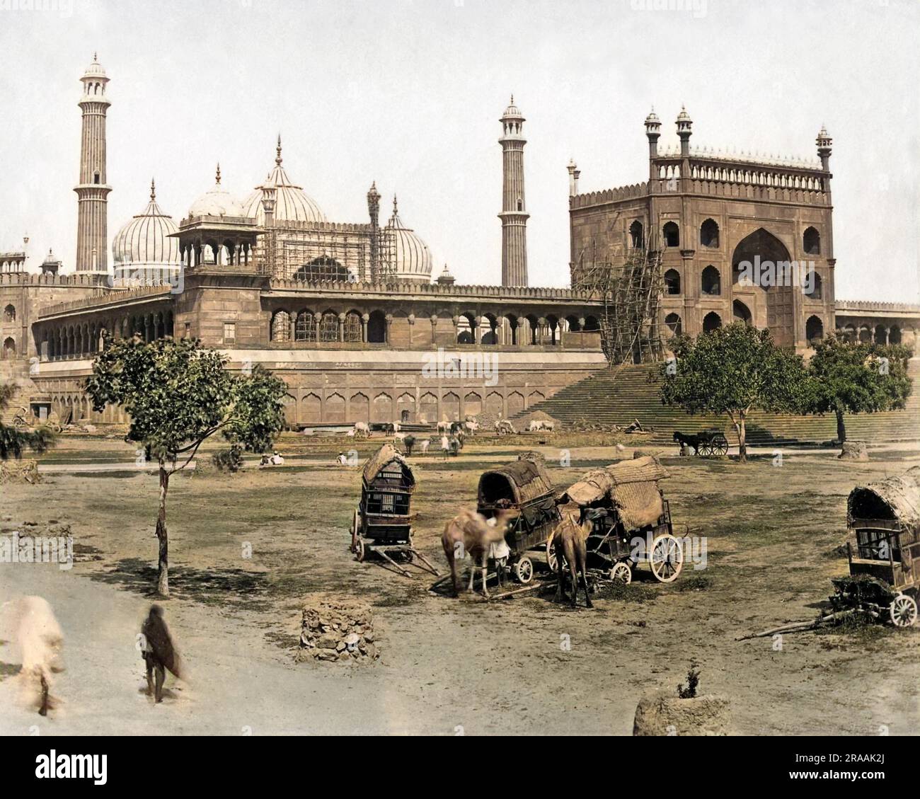 Jama Masjid, the principal mosque of Old Delhi, India. Date: circa ...