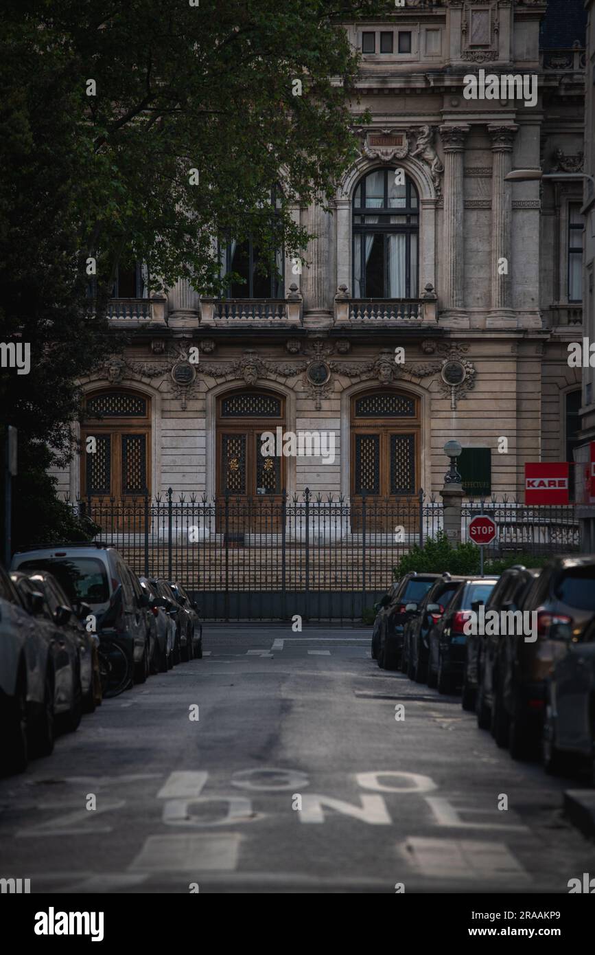 Lyon street view hi-res stock photography and images - Alamy