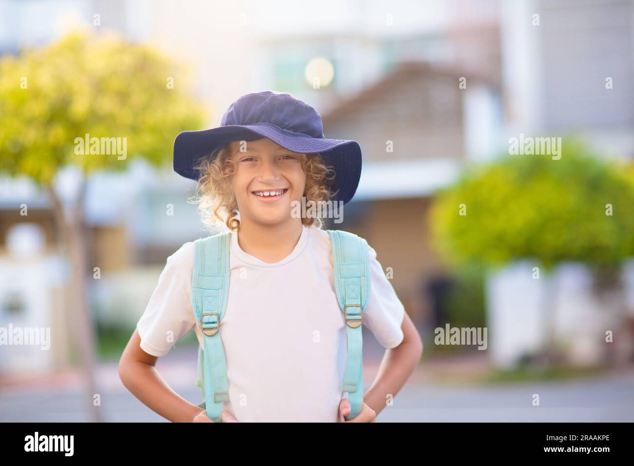Two siblings study classroom hi-res stock photography and images - Alamy