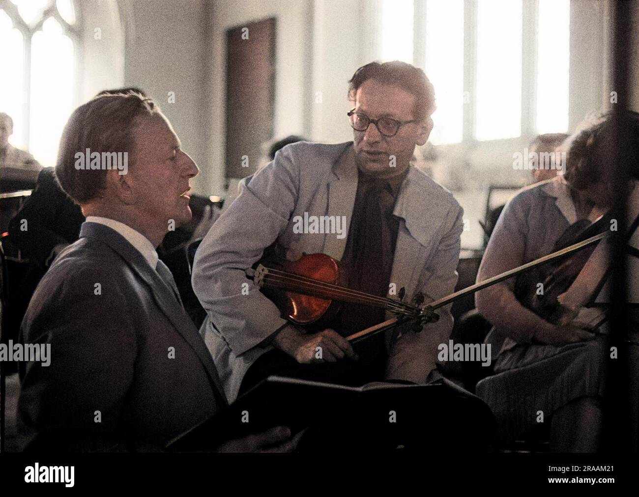 Orchestra ensemble 1960s hi-res stock photography and images - Alamy
